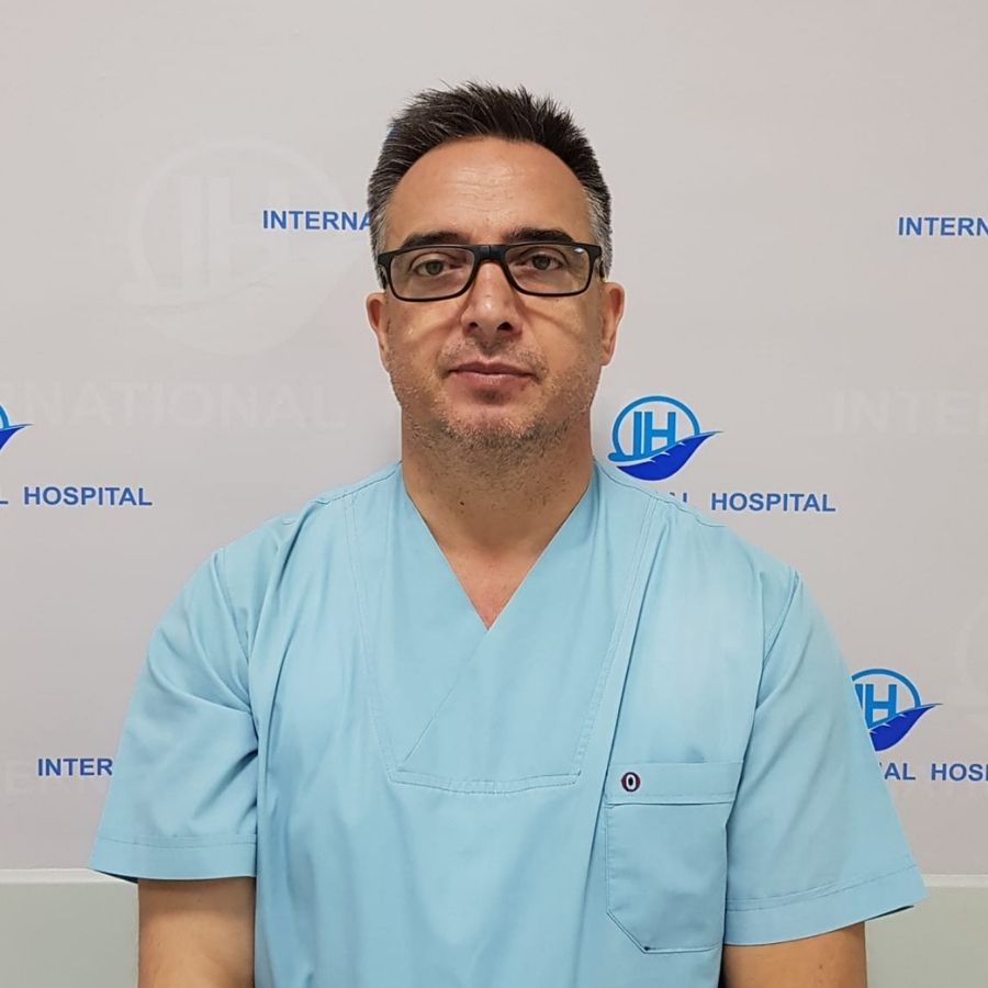 Stafi - International Hospital Pejë